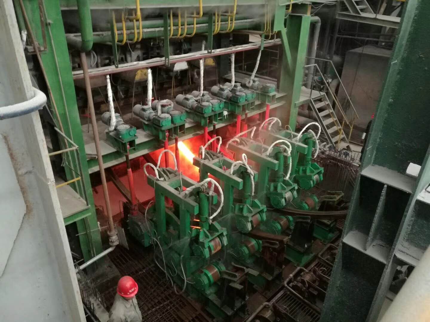 襄阳弧形连铸机 方坯连铸机 中频电源 中频电炉厂家报价 襄阳市林南电气设备有限公司