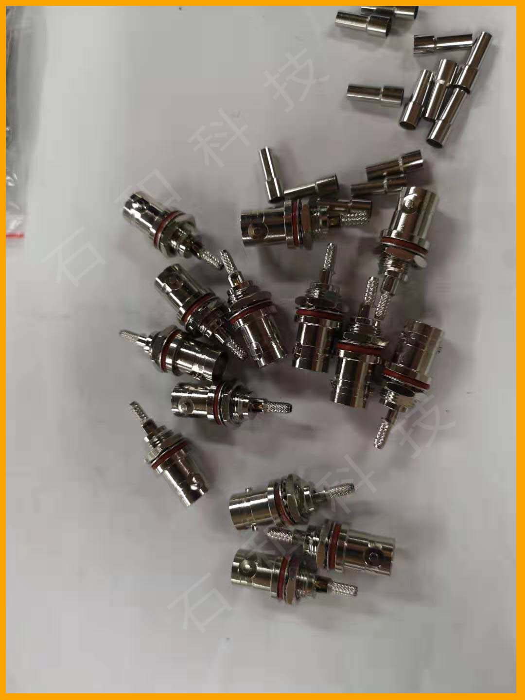 BNC-KY3开口 后拧式